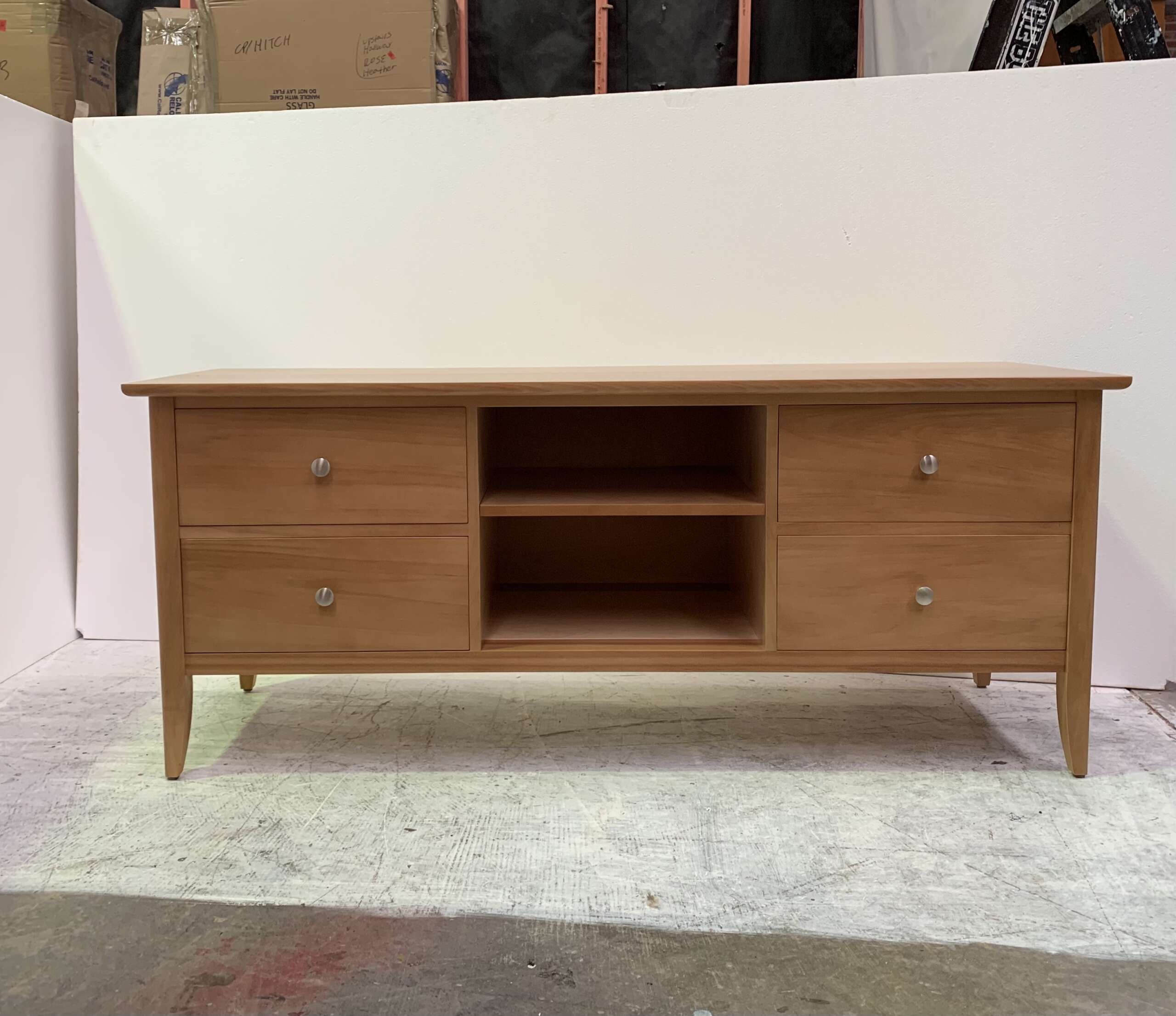 Tumblehome media cabinet TH405 - Rose and Heather
